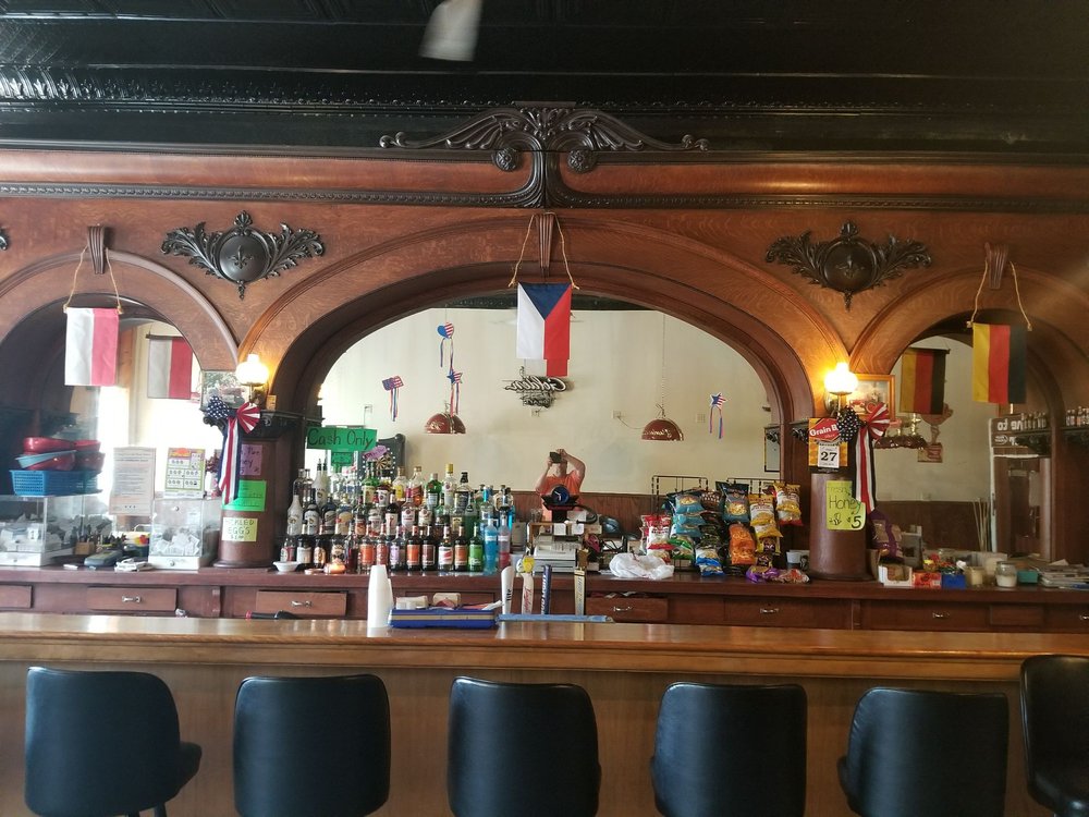 PIONEER SALOON - Updated September 2025 - 103 Main St W, New Prague ...