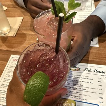 KING’S FISH HOUSE - PINE AVE - Updated December 2025 - 2771 Photos ...