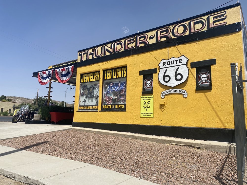 THUNDER RODE - Updated December 2025 - 21 Photos & 11 Reviews - 102 E ...