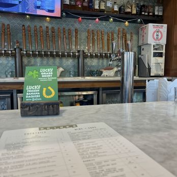 ANTHEM - Updated July 2024 - 1150 Photos & 694 Reviews - 91 Rainey St ...