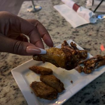 LITTLE LAGOS - Updated March 2025 - 84 Photos & 104 Reviews - 3979 ...