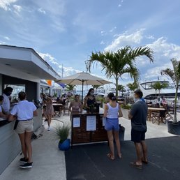 THE REEF - Updated August 2024 - 354 Photos & 272 Reviews - 10 Howard ...