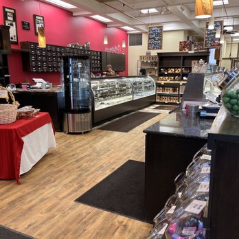 KNOKE’S CHOCOLATES AND NUTS - Updated April 2025 - 103 Photos & 51 ...