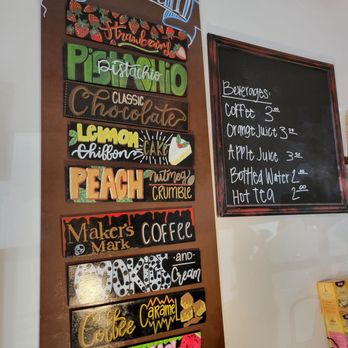 HELLO BAKERY - Updated December 2025 - 35 Photos & 14 Reviews - 1109 ...