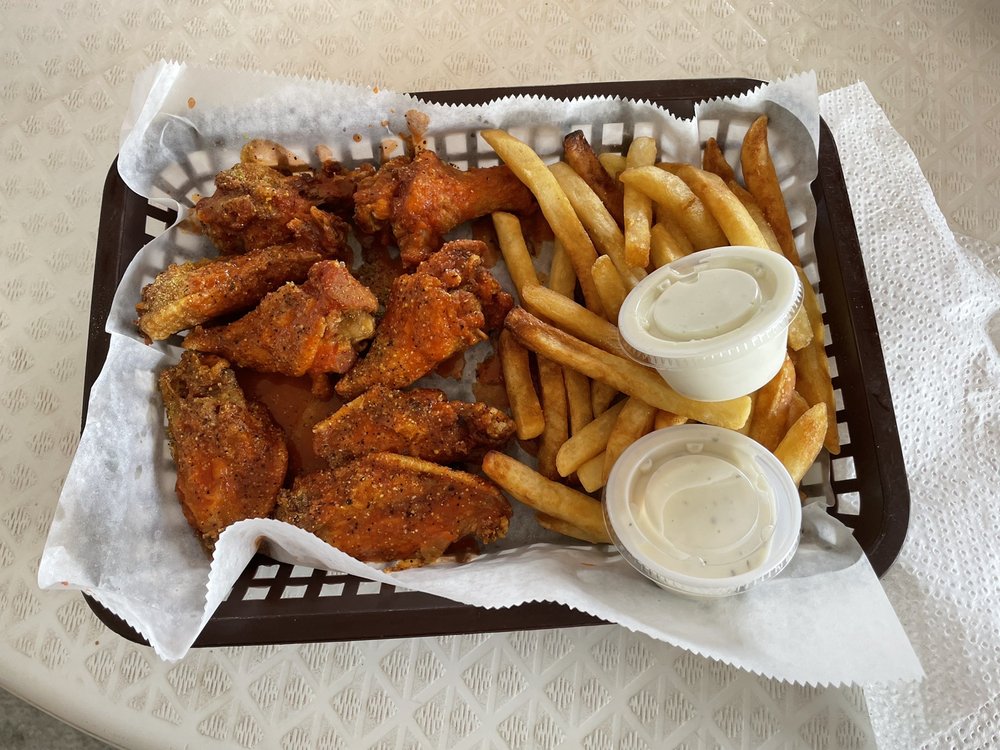 CRICKET’S - Updated October 2025 - 76 Photos & 169 Reviews - 3810 ...