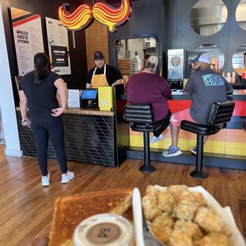 PAPI QUESO - Updated August 2025 - 444 Photos & 315 Reviews - 1115 N ...