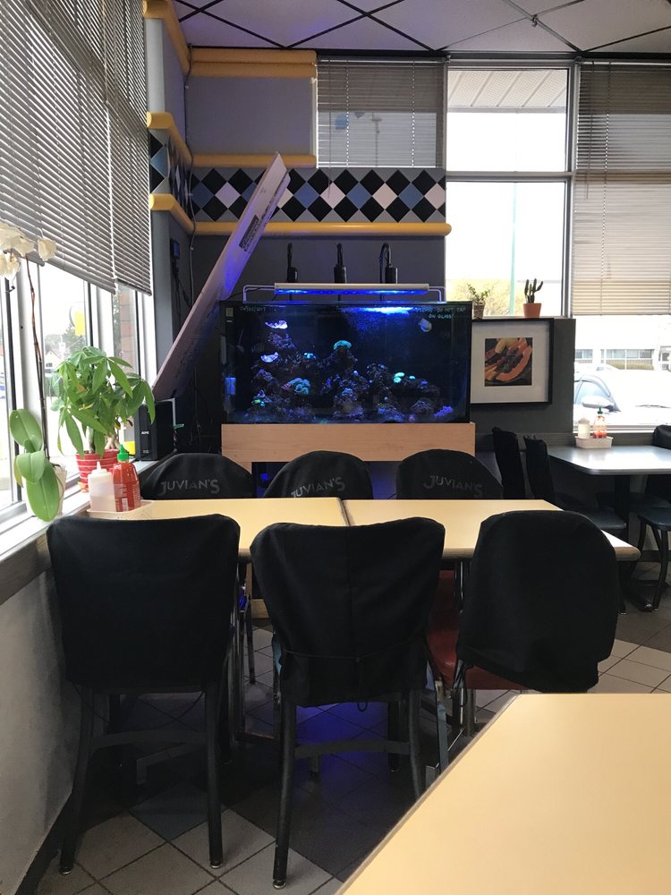 JUVIAN’S RESTAURANT - Updated December 2025 - 14 Photos - 1280 Notre ...