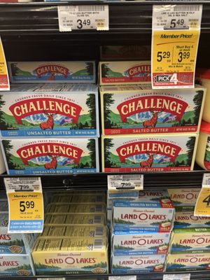 VONS - Updated January 2026 - 35 Photos & 33 Reviews - 2010 Cliff Dr ...