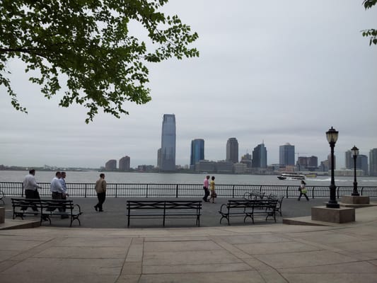 RECTOR PARK - Updated October 2025 - 18 Photos - Rector Pl, New York ...