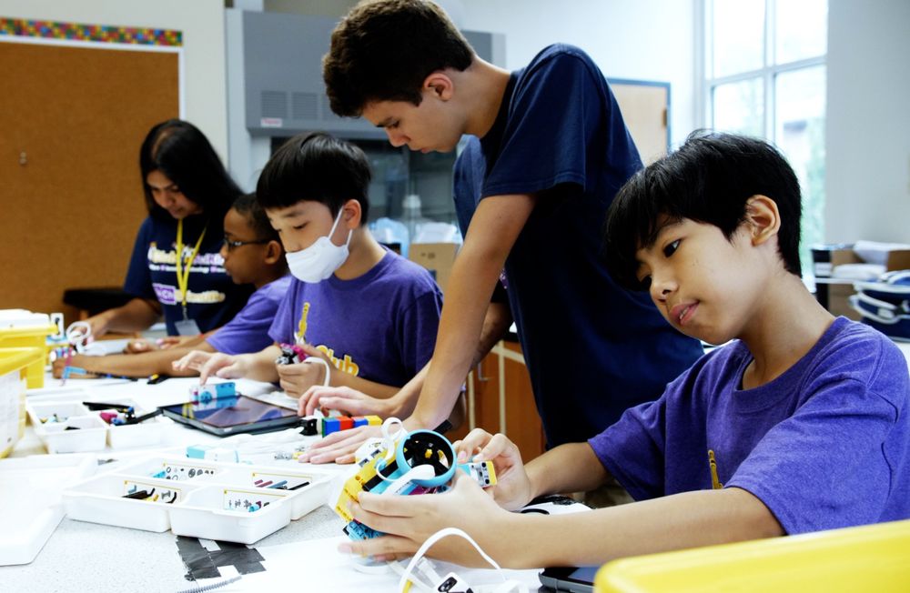 CLUB SCIKIDZ - Updated April 2026 - 37 Photos & 37 Reviews - 106 ...