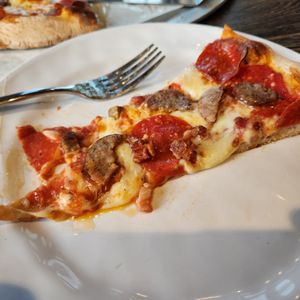 CARBONE’S PIZZERIA - Updated June 2025 - 22 Photos & 56 Reviews - 2841 ...