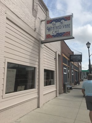 M & I WEATHER VANE CAFE - Updated December 2025 - 22 Photos & 25 ...