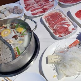 HAPPY AYCE HOT POT - Updated June 2025 - 3042 Photos & 2194 Reviews ...