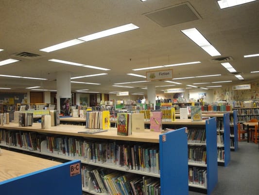 FRAMINGHAM PUBLIC LIBRARY - Updated July 2025 - 16 Photos & 11 Reviews ...