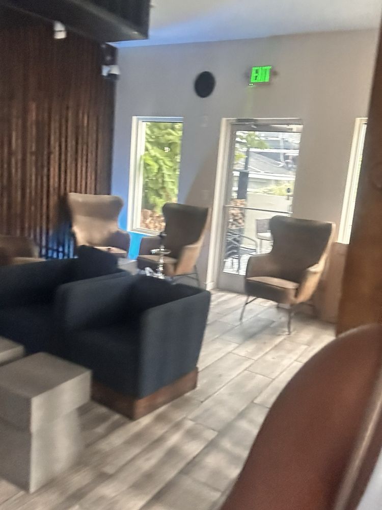 AAGH LOUNGE - Updated December 2025 - 50 Photos & 53 Reviews - 6423 ...