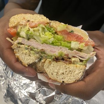 BIG BON BODEGA - Updated September 2025 - 69 Photos & 26 Reviews - 100 ...