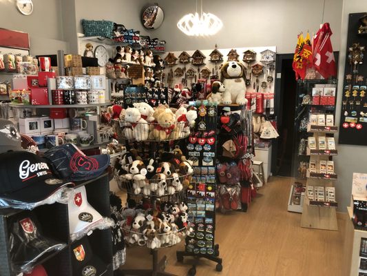 SWISS SOUVENIRS AND WATCHES - 39 Rue de Lausanne, Genève, Switzerland ...