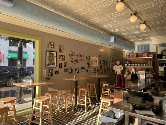 SCHNEIDER DELI - 26 Photos & 37 Reviews - 600 N La Salle Dr, Chicago ...