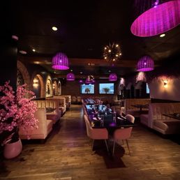 ROSE TAPAS - Updated July 2025 - 111 Photos & 42 Reviews - 387 Chelsea ...