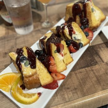 SWAMI’S CAFÉ DOWNTOWN - Updated April 2025 - 316 Photos & 304 Reviews ...