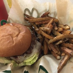 THE BURGER DIVE - Updated December 2025 - 411 Photos & 707 Reviews ...