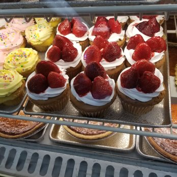 LAURY’S BAKERY & CAKE - Updated July 2024 - 34 Photos & 47 Reviews - 12 ...