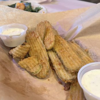 THE FISHIN’ PIG - Updated January 2026 - 45 Photos & 43 Reviews - 4028 ...