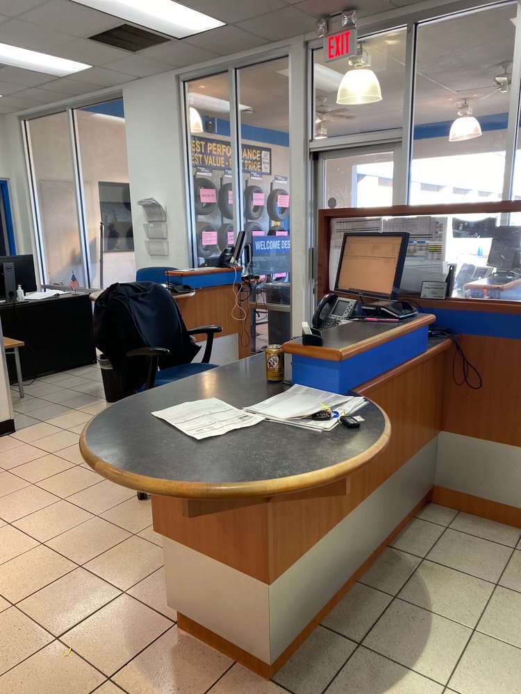 AUTONATION HONDA TUCSON AUTO MALL - 183 Reviews - 810 W Wetmore Rd ...