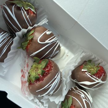 CANDY KITCHEN - Updated January 2026 - 11 Reviews - 2462 Wisconsin ...