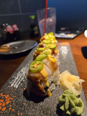 SAKURA BISTRO - Updated December 2025 - 156 Photos & 83 Reviews - 13774 ...