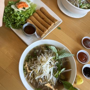 PHO LEGEND - 449 Photos & 439 Reviews - 209 S Vermont Ave, Los Angeles ...