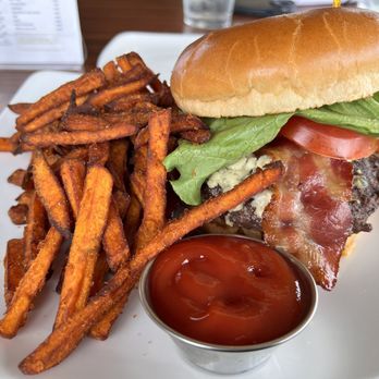 BAYONET BLACKHORSE GRILL - Updated October 2025 - 129 Photos & 72 ...