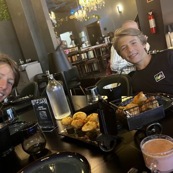 KINARA FUSION KITCHEN - Updated July 2025 - 861 Photos & 593 Reviews ...