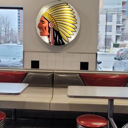 APACHE BURGERS - Updated April 2025 - 85 Photos & 183 Reviews - 5236 ...