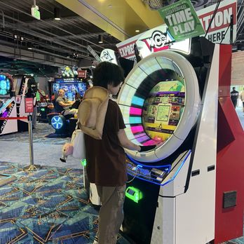 ROUND1 BOWLING & ARCADE - BURBANK - Updated December 2025 - 433 Photos ...