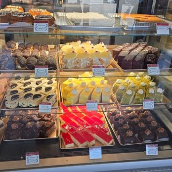 FARHAT SWEETS - Updated January 2026 - 383 Photos & 184 Reviews - 2999 ...