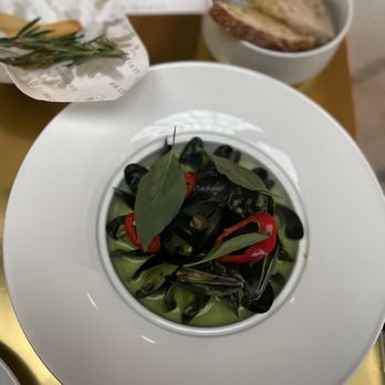 SERVICE BAR - Updated June 2024 - 304 Photos & 138 Reviews - 1230 ...