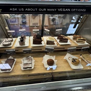 LASSENS NATURAL FOODS & VITAMINS - Updated January 2026 - 128 Photos ...