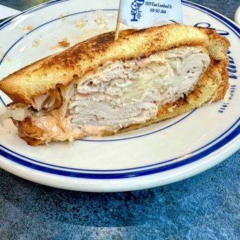 ATTMAN’S DELICATESSEN - Updated December 2025 - 105 Photos & 70 Reviews ...