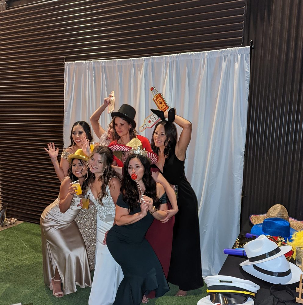 PICBOOTH AZ - Updated March 2025 - 18 Photos - Queen Creek, Arizona - Photo Booth Rentals ...