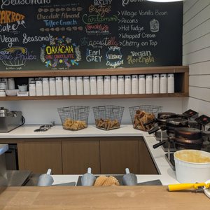 RIGHTEOUS GELATO - Updated October 2025 - 55 Photos & 53 Reviews - 221 ...