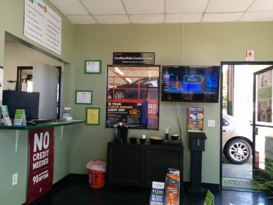 BIG Q AUTO REPAIR - Updated September 2025 - 76 Photos & 571 Reviews ...