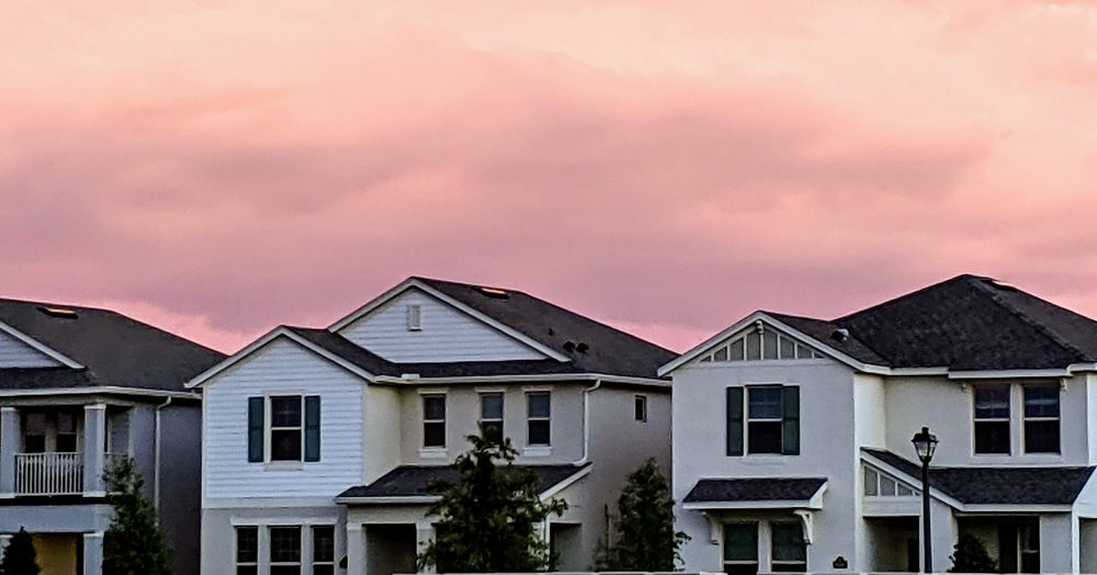 ROSELYN DIAZ - ATHENS REALTY PROFESSIONALS - Contact Agent - 5728 Major ...