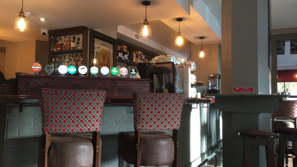 GILLERAN’S BAR - Updated May 2025 - 1 Harbour Street, Mullingar, Co ...