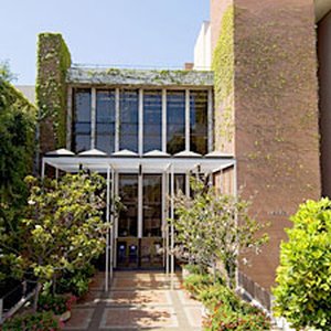 SIGNAL HILL LIBRARY - Updated October 2025 - 59 Photos & 29 Reviews ...