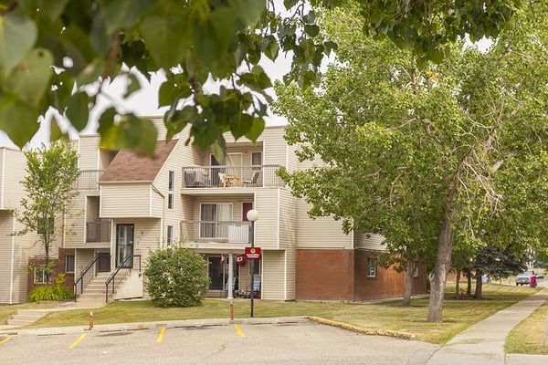 CEDAR RIDGE APARTMENTS - Updated September 2025 - 135 Lynnview Rd SE ...