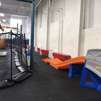 KIDS AT PLAY - Updated October 2025 - 41 Photos & 20 Reviews - 7201 ...