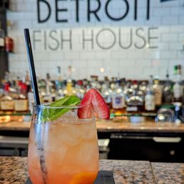 DETROIT FISH HOUSE - Updated January 2026 - 246 Photos & 235 Reviews ...