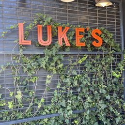 LUKE’S KITCHEN AND BAR - Updated July 2025 - 1567 Photos & 671 Reviews ...