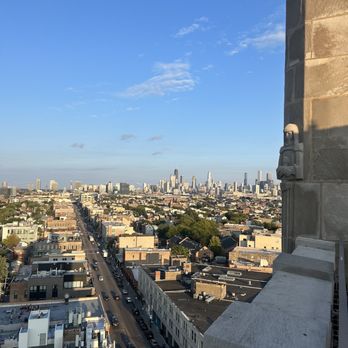 UP ROOM - Updated May 2025 - 293 Photos & 143 Reviews - 2018 W North ...